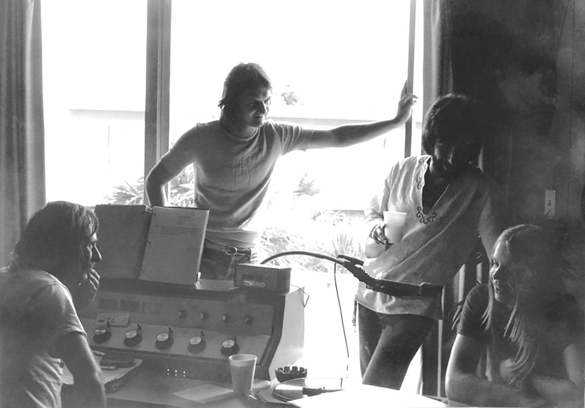 The Managers That Built Prog: Former Yes Manager Brian Lane Reminisce ...