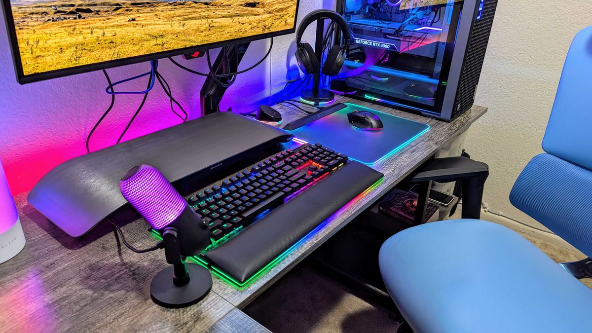 Razer Firefly V2 Pro review: A premium mousepad with some serious ...