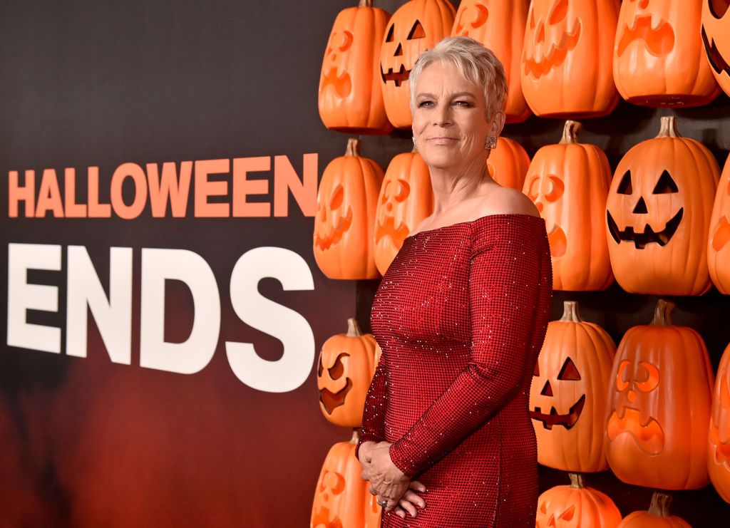Halloween Ends scores a solid opening, but lowest of reboot trilogy ...