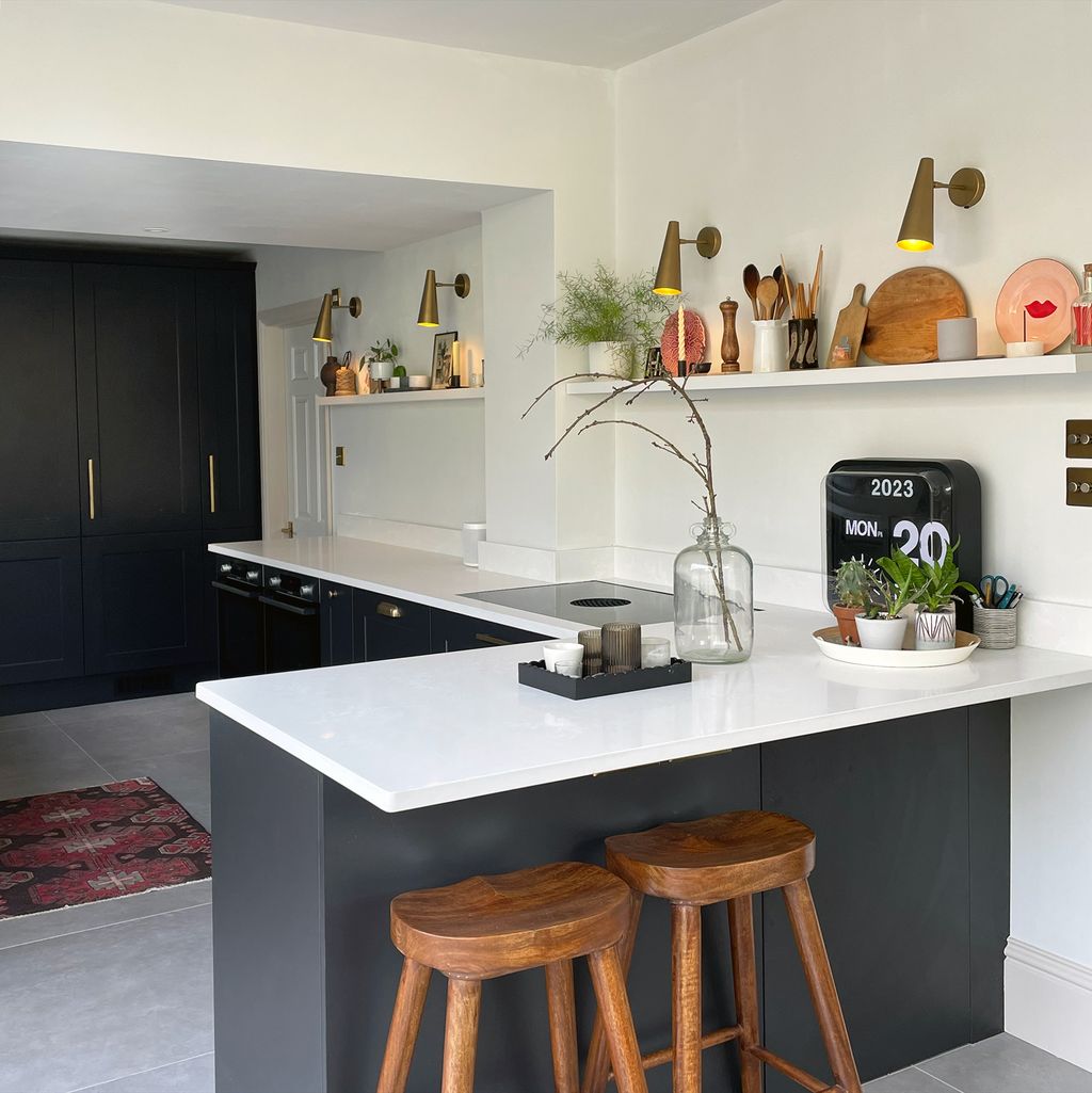 The dark kitchen trend 'simply oozes high-end cosiness' | Ideal Home