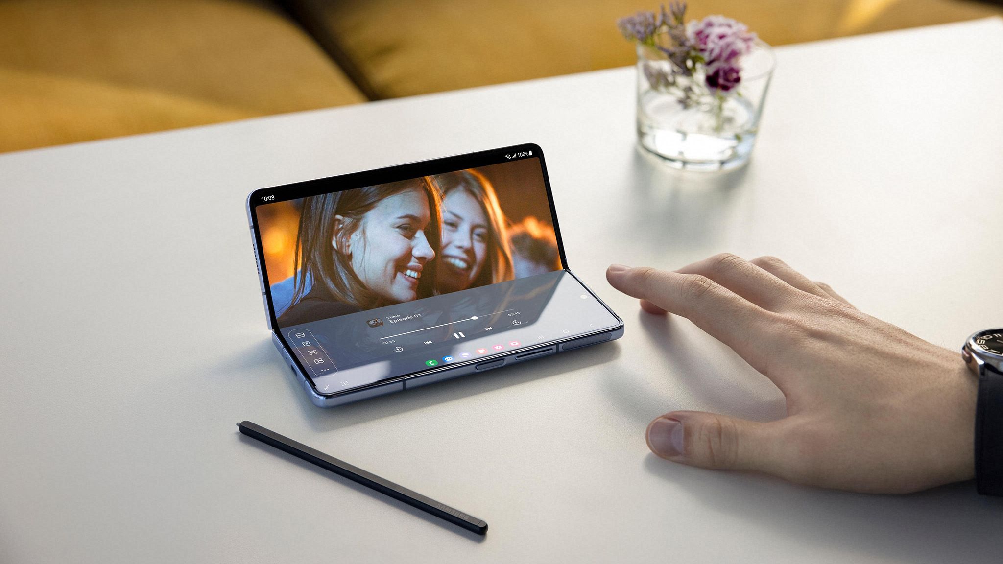 The most important feature of a folding phone is durability | Android ...