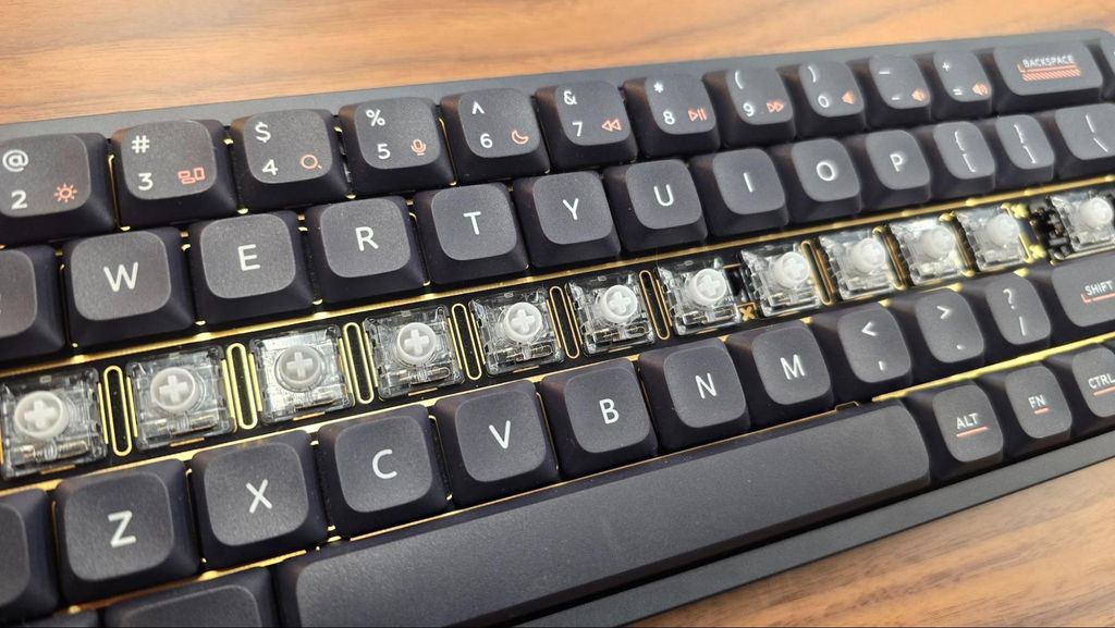iQunix Magi65 Pro Review: Low Profile, High-End Typing | Tom's Hardware