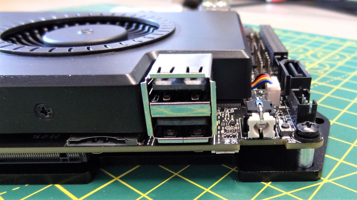 LattePanda Sigma Review: Powerful Maker Desktop with Arduino Inside ...