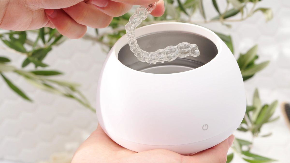 I’ve worn dental retainers for over a decade, and this ultrasonic pod ...