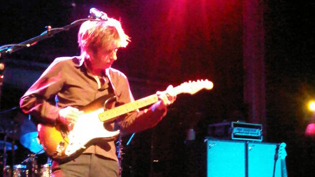 An 'Up Close' Gear Tour with Eric Johnson in Minneapolis | Guitar World