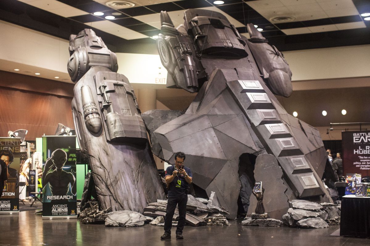 Extraterrestrials Invade California: Alien Con 2016 in Photos | Space