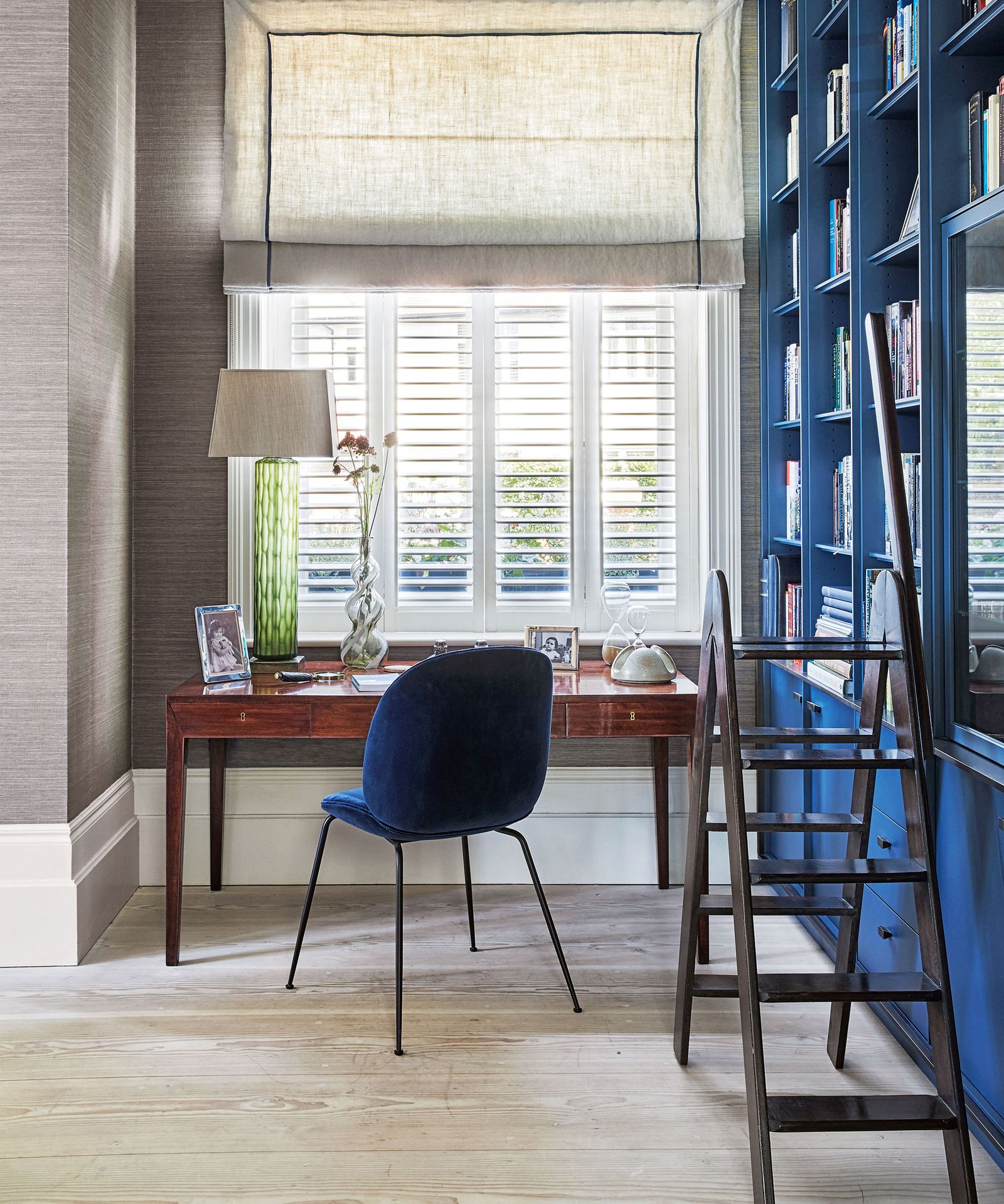 Small home library ideas: 10 creative, compact solutions | Homes and ...