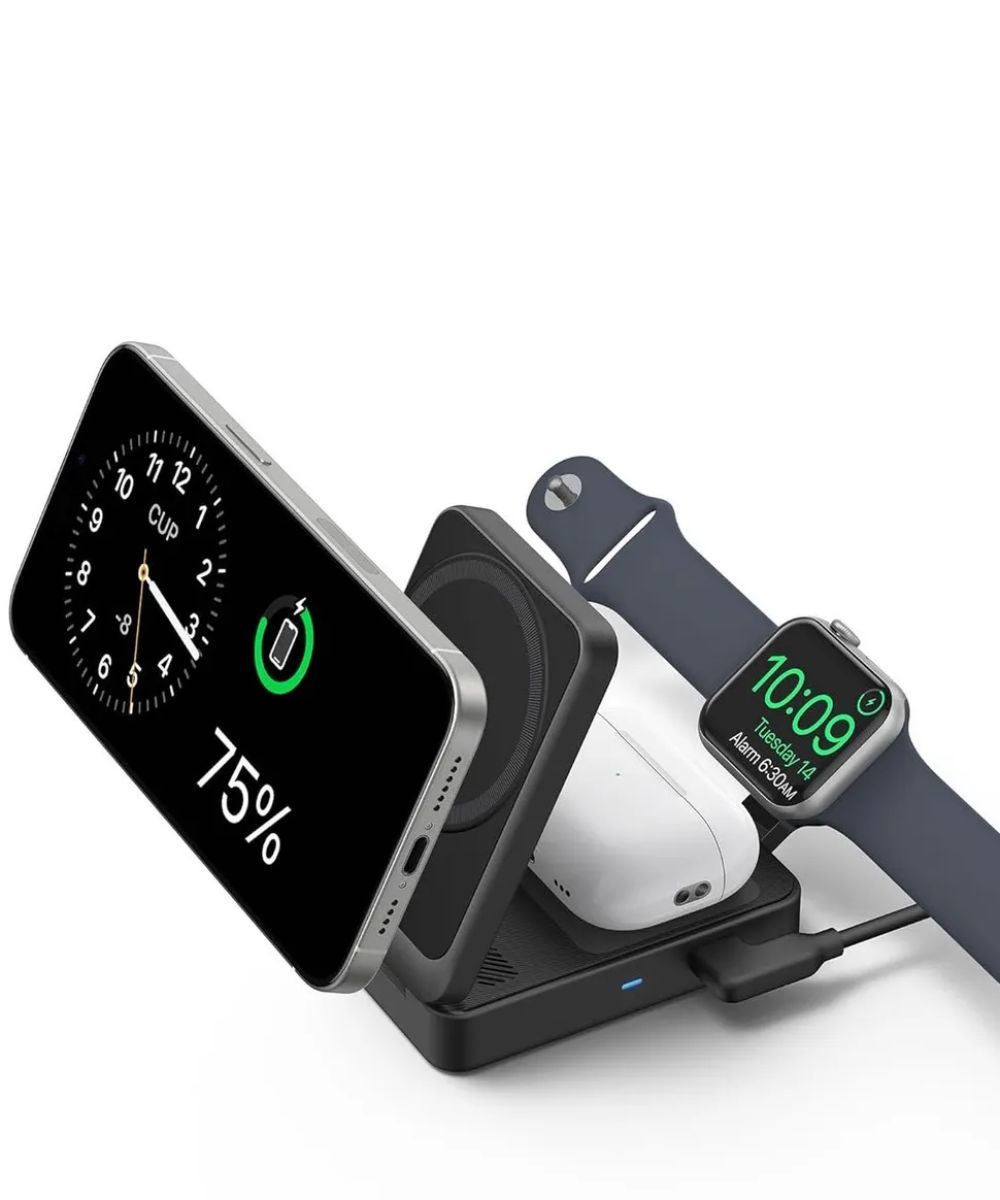 Best portable battery packs for iPhone 2025: travel-ready power ...