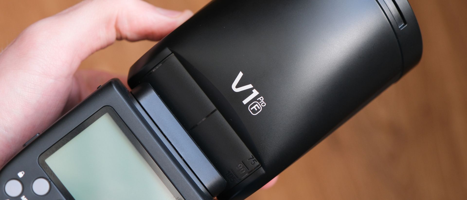 Godox V1Pro flashgun review: the best value pro flash has a new gimmick ...