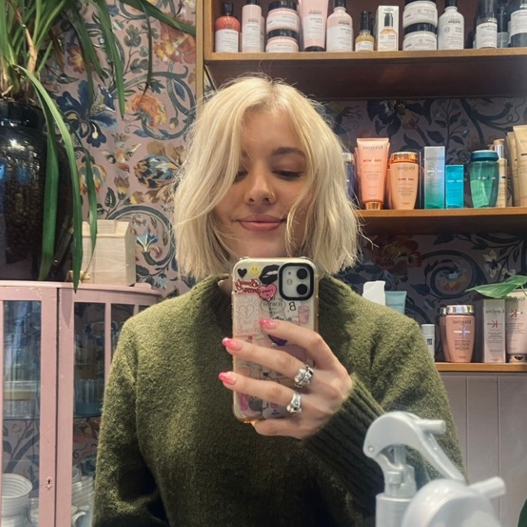 How To Style A Bob By Someone Who's Had Short Hair For Years | Marie ...