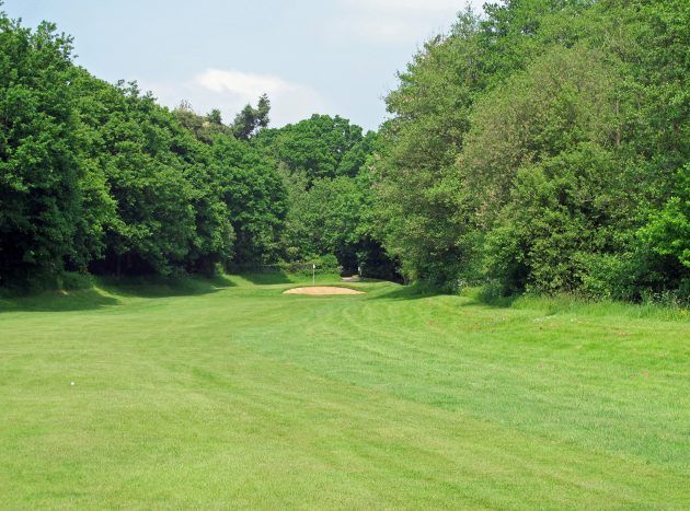 Lingfield Park Golf Course Review | Golf Monthly