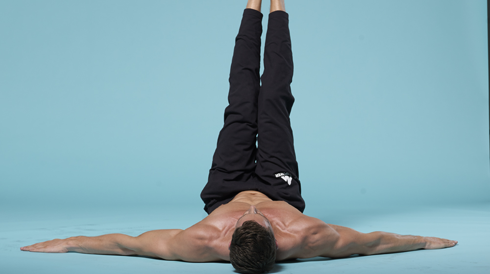 How To Do The Russian Twist And Build A Strong Core | Coach