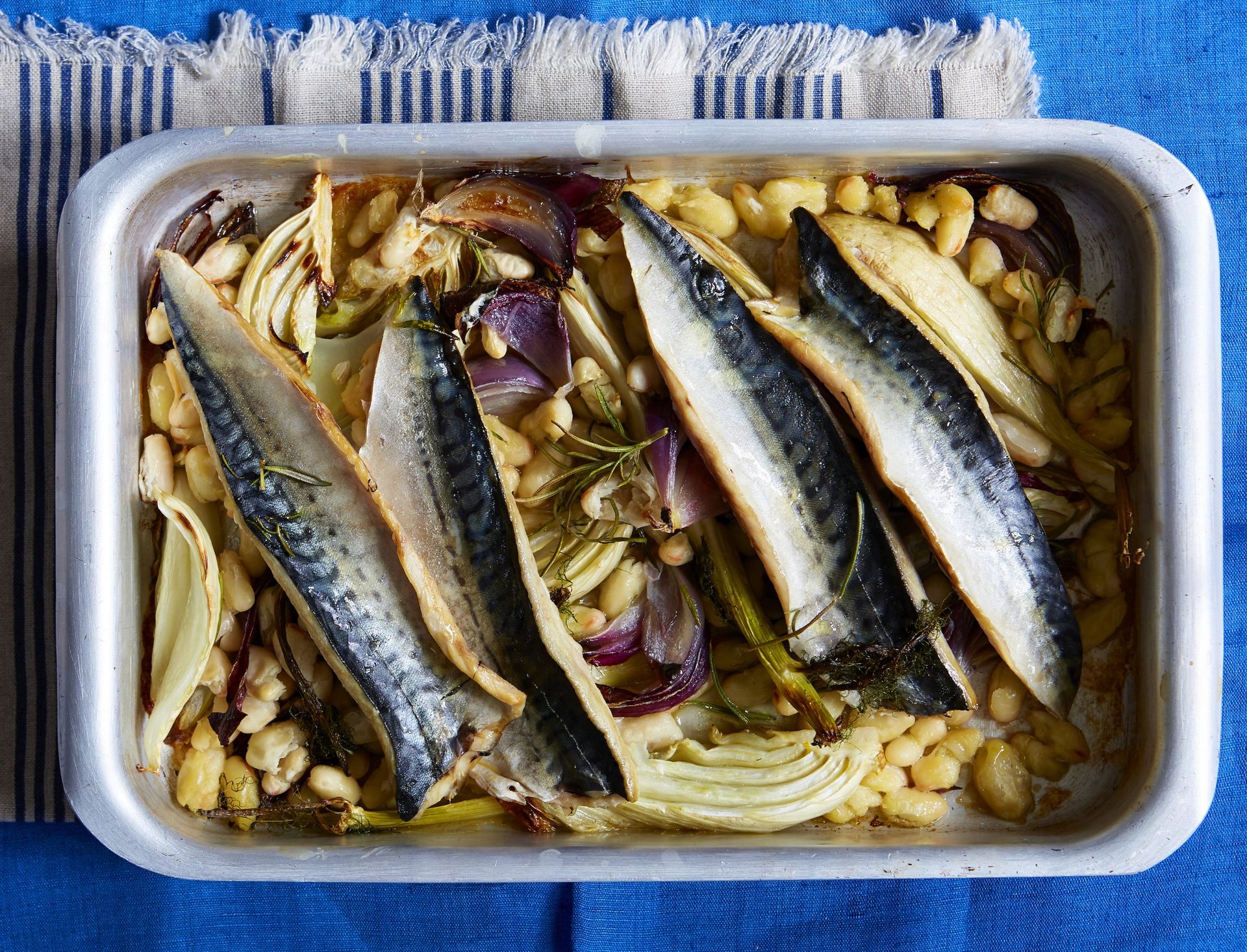 Baked mackerel with fennel and cannellini beans | British Recipes ...