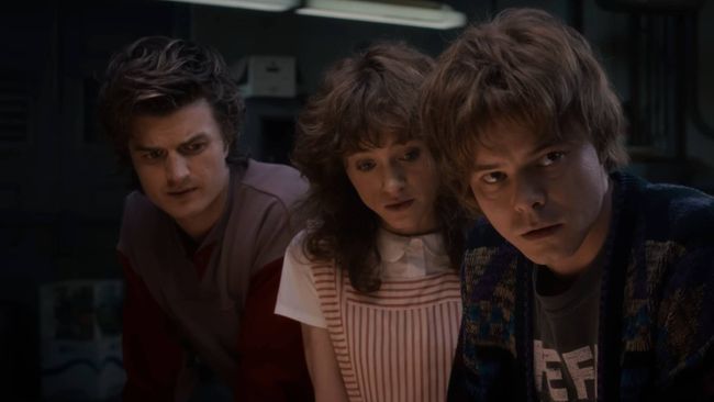 Steve, Dustin, Nancy, and Jonathan head into the Upside Down in the ...