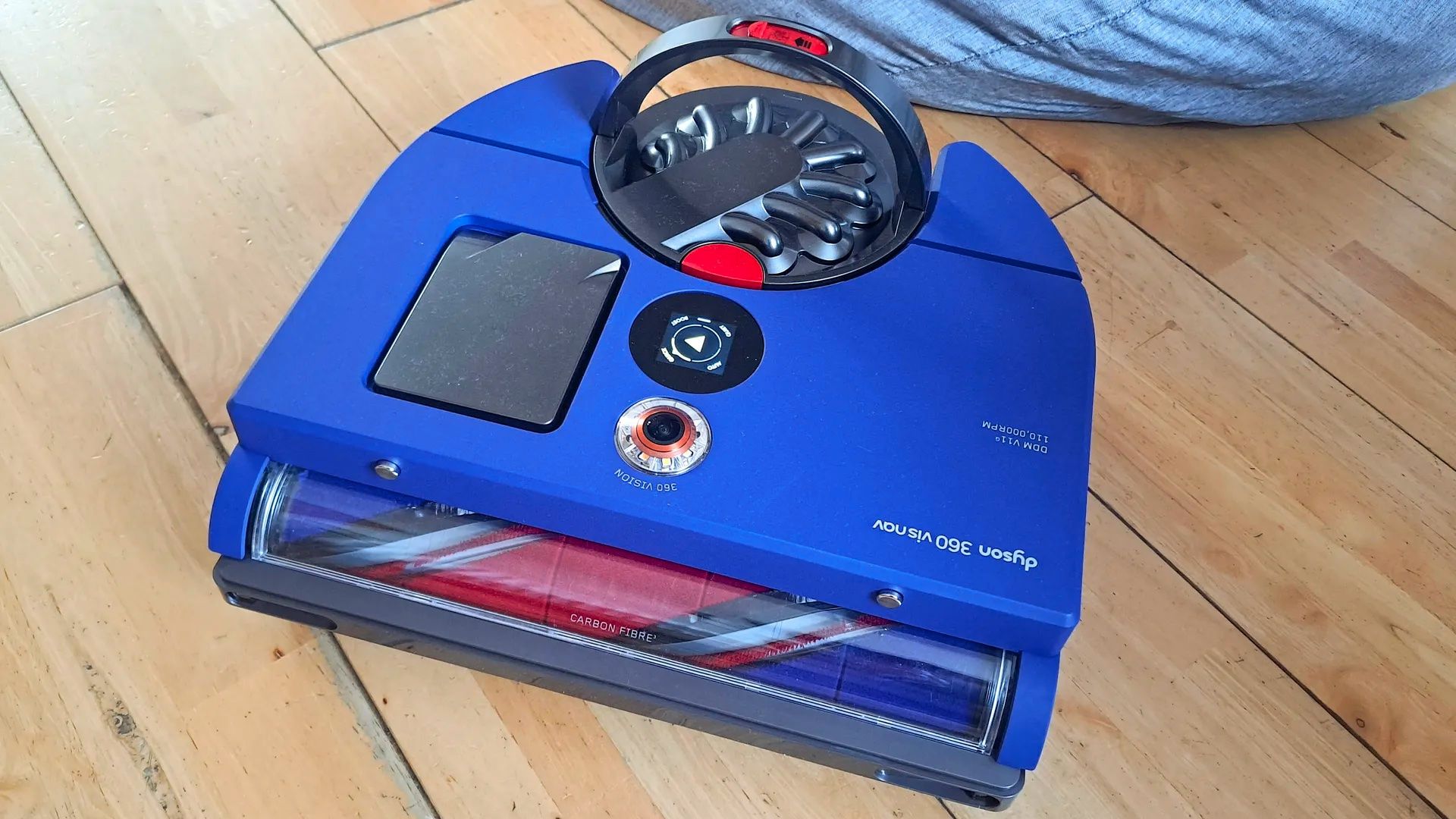 I tested the new Dyson 360 Vis Nav robot vacuum — 3 things I like and 3 ...