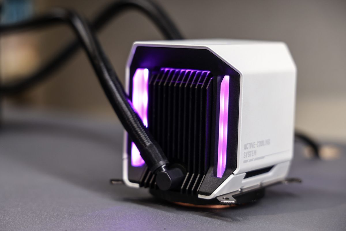 Cooler Master's new AIO and air coolers can dissipate 300W of heat and ...