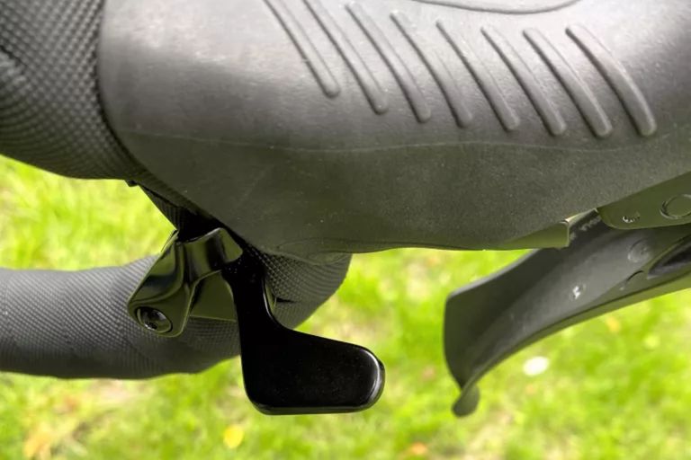 Drop it like it's hot! The best dropper posts and levers for gravel ...