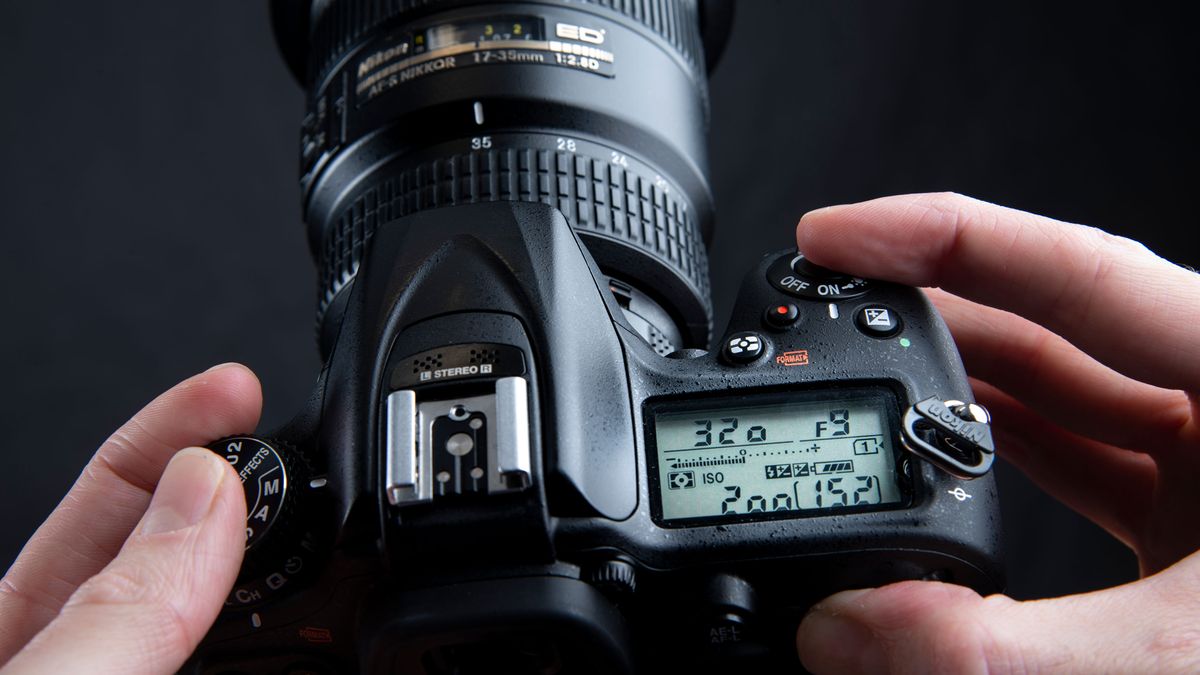 You NEED to learn this flash photography technique: "cheat the sync ...