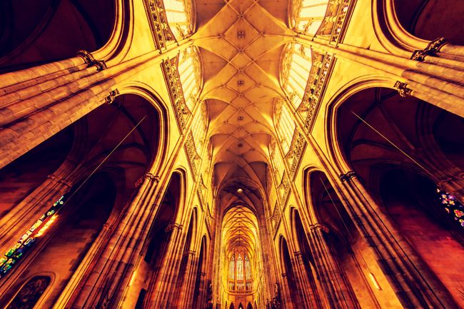 Best wide-angle lens: ultra-wide lenses for Canon and Nikon DSLRs ...