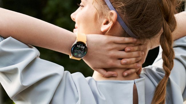 Samsung's new Galaxy Watch 6 series brings back the beloved rotating ...