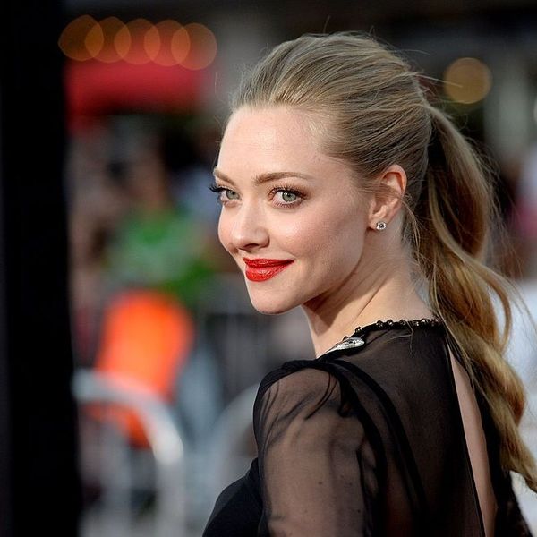 Amanda Seyfried Goes Golden Goddess at Lancome Event in Shanghai ...