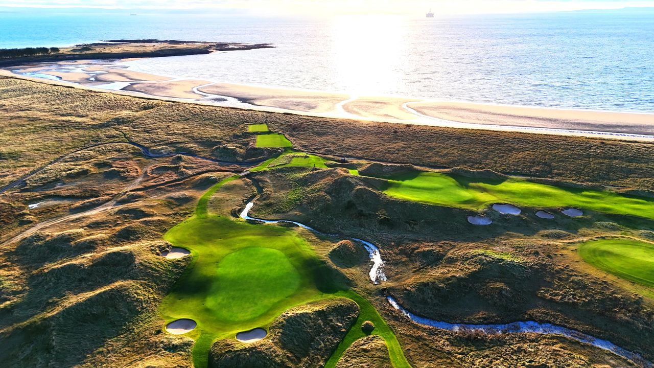Experience World Class Golf And A Friendly Welcome At Dumbarnie Links ...