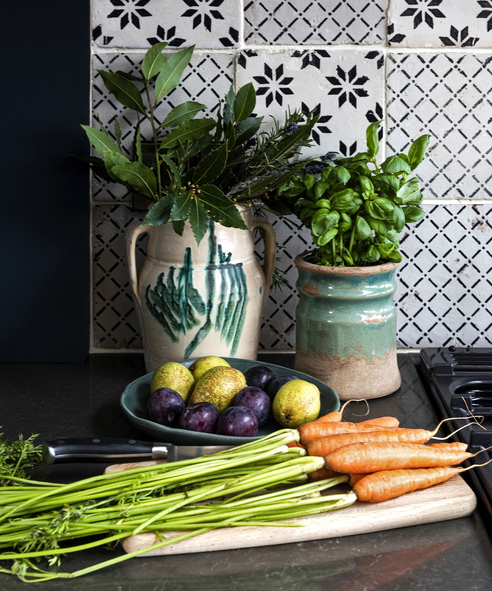 Indoor herb garden ideas – how to display herbs in your home | Homes ...