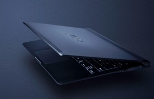 Hands On With the World's First Eye-Controlled Laptop | Laptop Mag