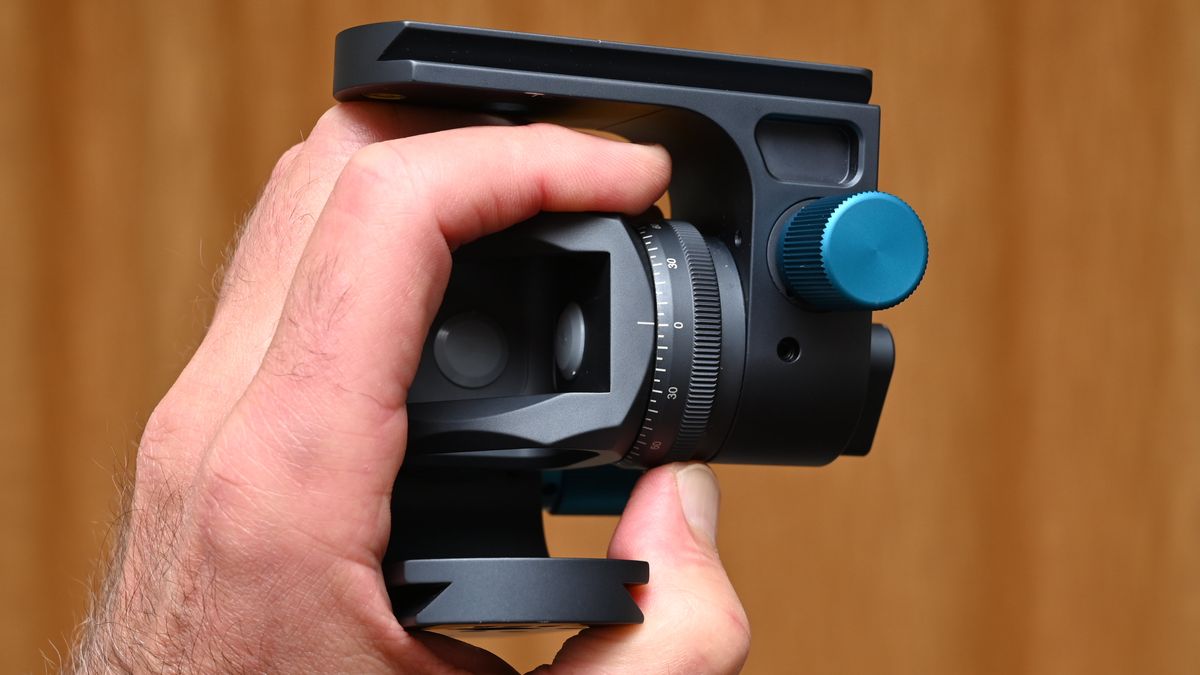 Novoflex KOPF2 geared head review: ultra-fine precision but comes at a ...