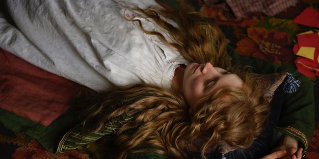 Little Women 2019: 12 Big Differences Between The Book And The Movie ...