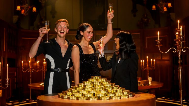 The Crown drinking game Ibble Dibble explained, so you can play it too ...