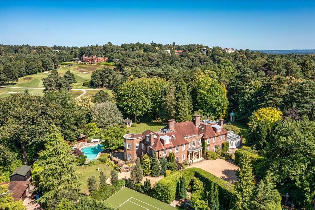 Best country houses for sale in Surrey | Country Life