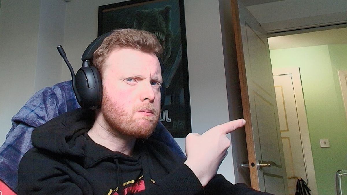 The Logitech MX Brio 4K webcam is so good, it improves my pasty face ...