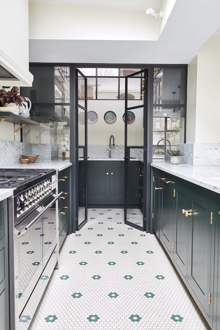 What is a back kitchen? Designers explain this new (and very practical ...
