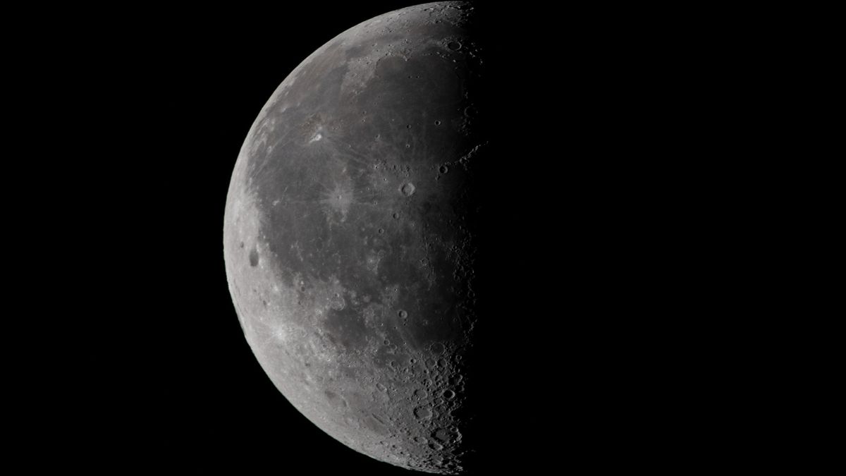 Don't miss the third quarter moon shine near Saturn in the eastern sky ...