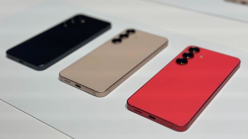 The EU mandates user-replaceable smartphone batteries by 2027 | Android ...