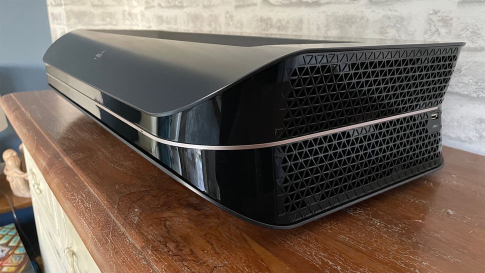 AWOL Vision LTV-3500 Pro review: one of the best UST projectors we’ve ...