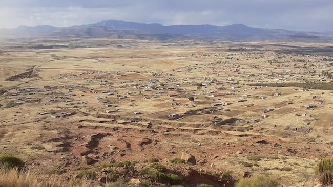 Dinosaur finger bone from Lesotho rock shelter suggests Africans ...