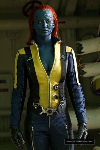 Close-Ups Of Mystique In Uniform And Other New X-Men: First Class ...