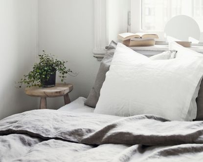 A Scandinavian sleep method uncovered by bedding experts | Homes and ...