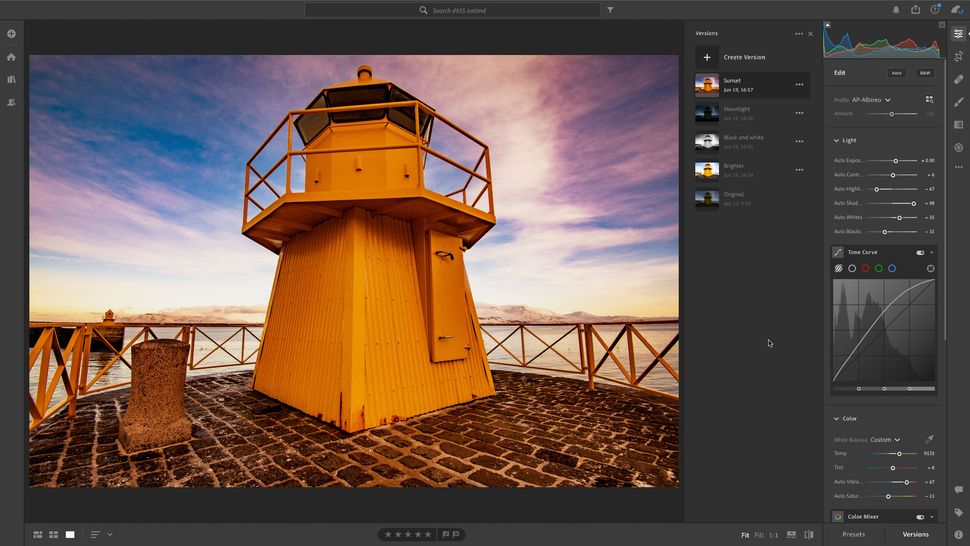 The new Lightroom Versions feature looks really useful, but READ THIS ...