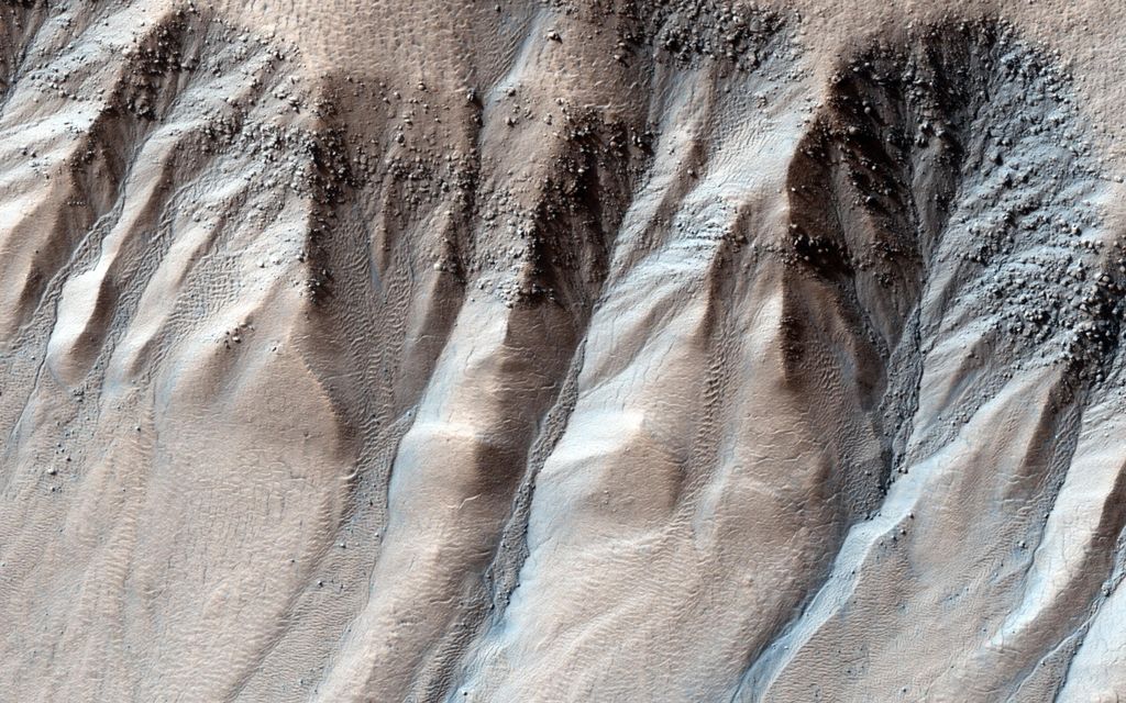 Did Mars Have Flowing Water 500,000 Years Ago? | Space