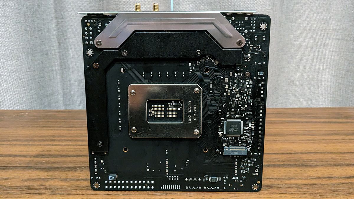ASRock Z790I Lightning WiFi motherboard review | PC Gamer