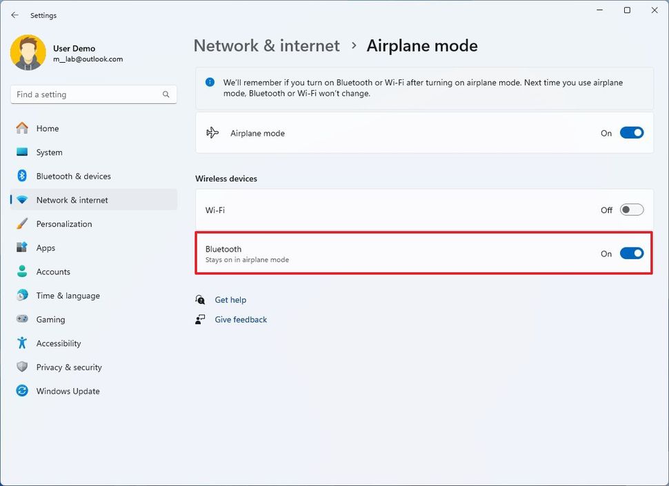 How to enable or disable Airplane mode on Windows 11 and Windows 10 ...