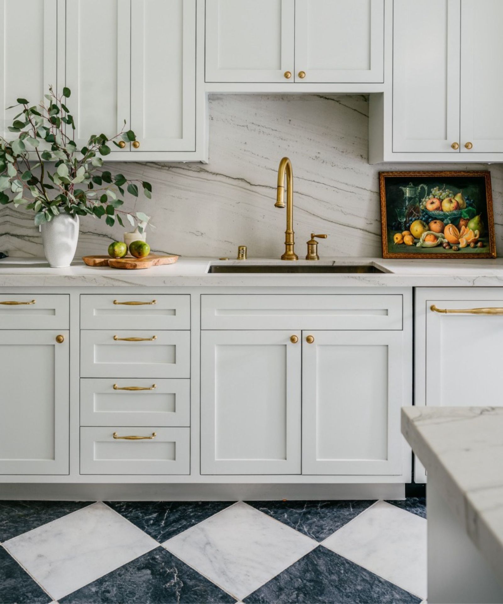 12 timeless kitchen design elements: for an enduring space | Homes and ...