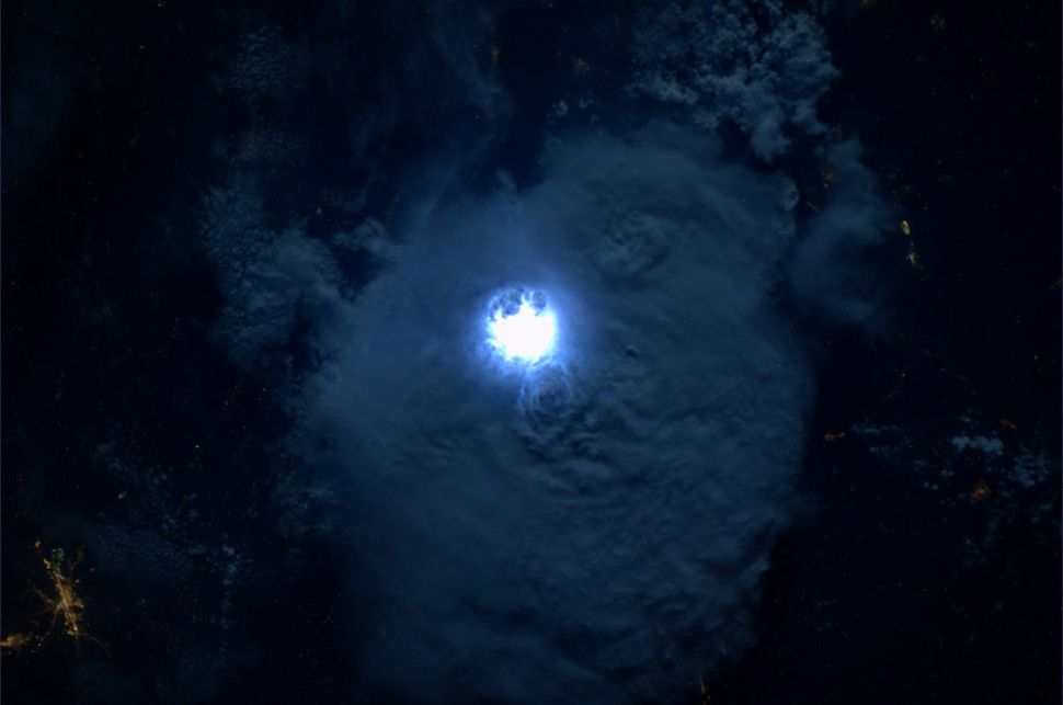 Photos: Earth's Lightning Seen from Space | Space