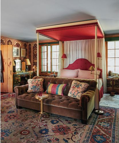'English country house meets Palace of Versailles' in this exuberant ...