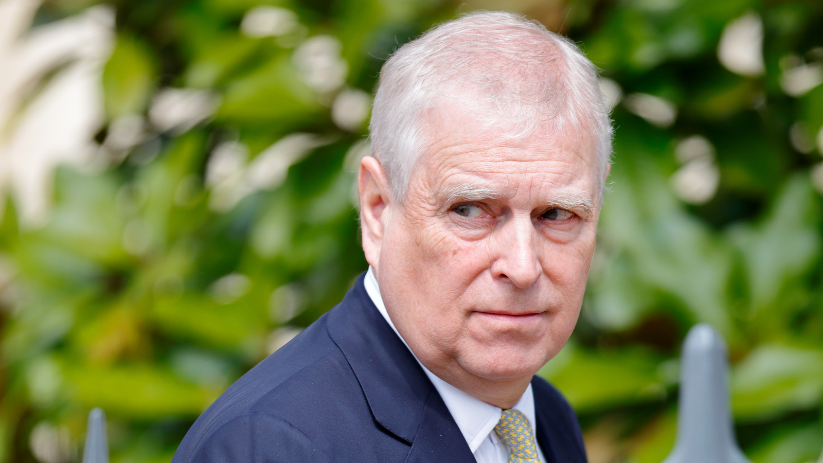 Former Royal Girlfriend Says "Ignorant, Entitled" Ex-Prince Andrew ...