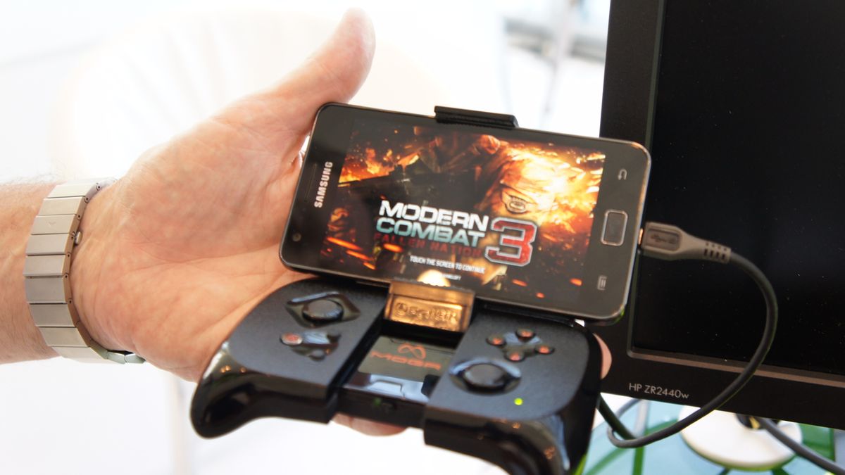 PowerA Moga Android Game Controllers Let You Mount Your Tablet | Laptop Mag