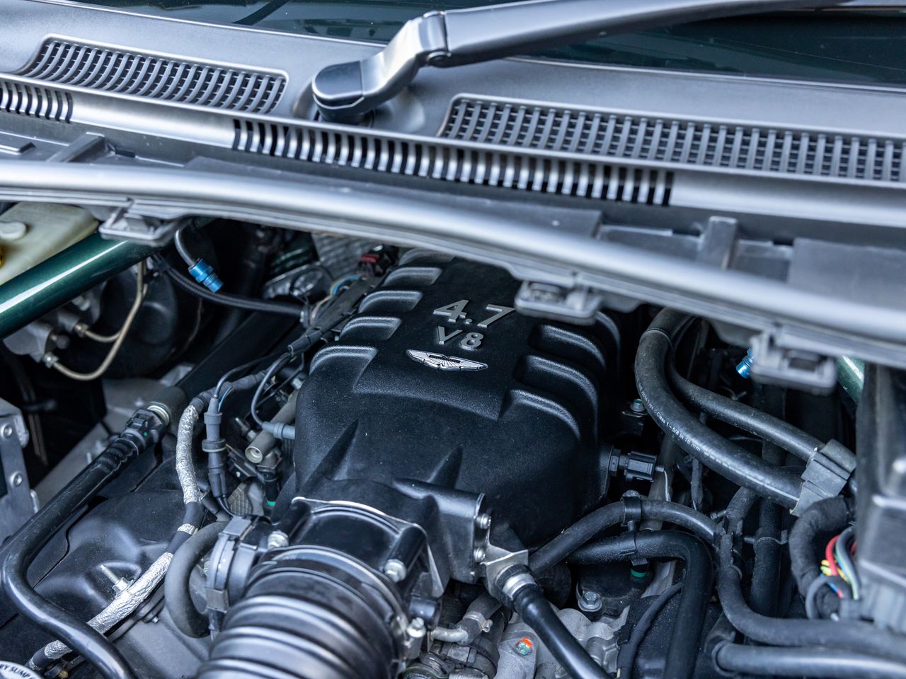 A true pocket rocket, the unique V8-powered Aston Martin Super Cygnet ...